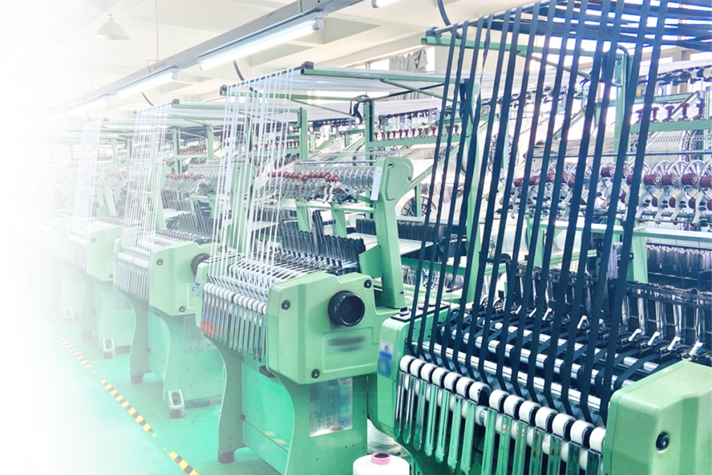 Manufacturer and exporter of zipper roll-CB Zipper