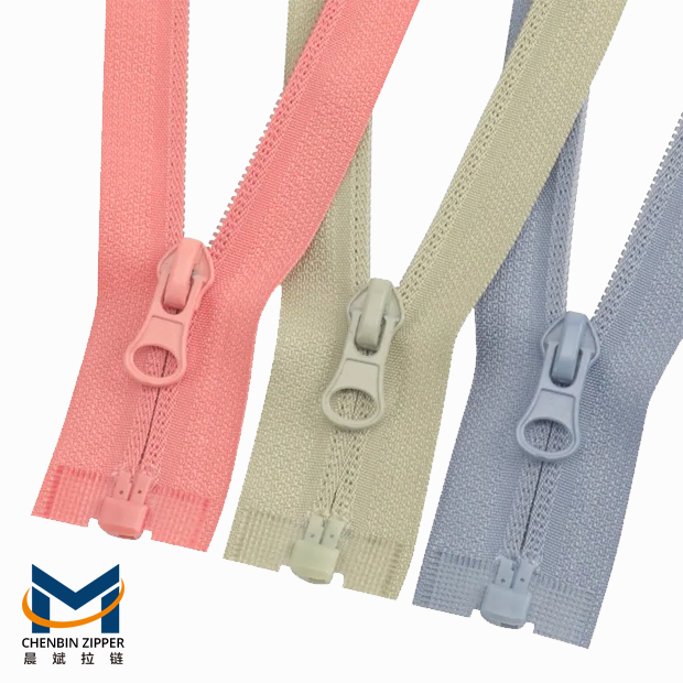 Is Nylon Coil Zipper Stronger Than Polyester Zipper for Heavy-Duty Bags ...